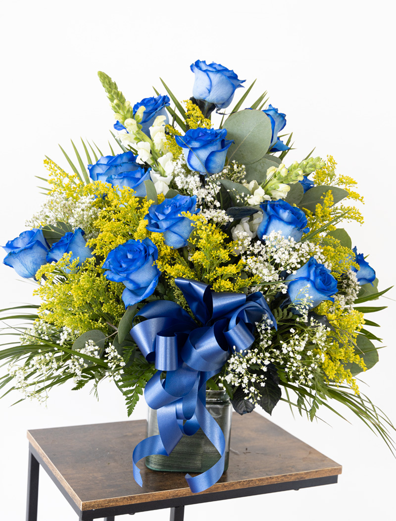 Blue Flowers | Order flowers online from your florist in Hialeah
